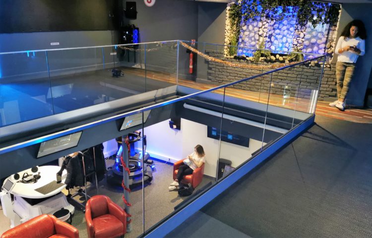 VIRTUAL CENTER - Expérience de réalité virtuelle en famille.