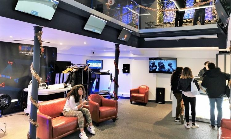 VIRTUAL CENTER - Expérience de réalité virtuelle en famille.